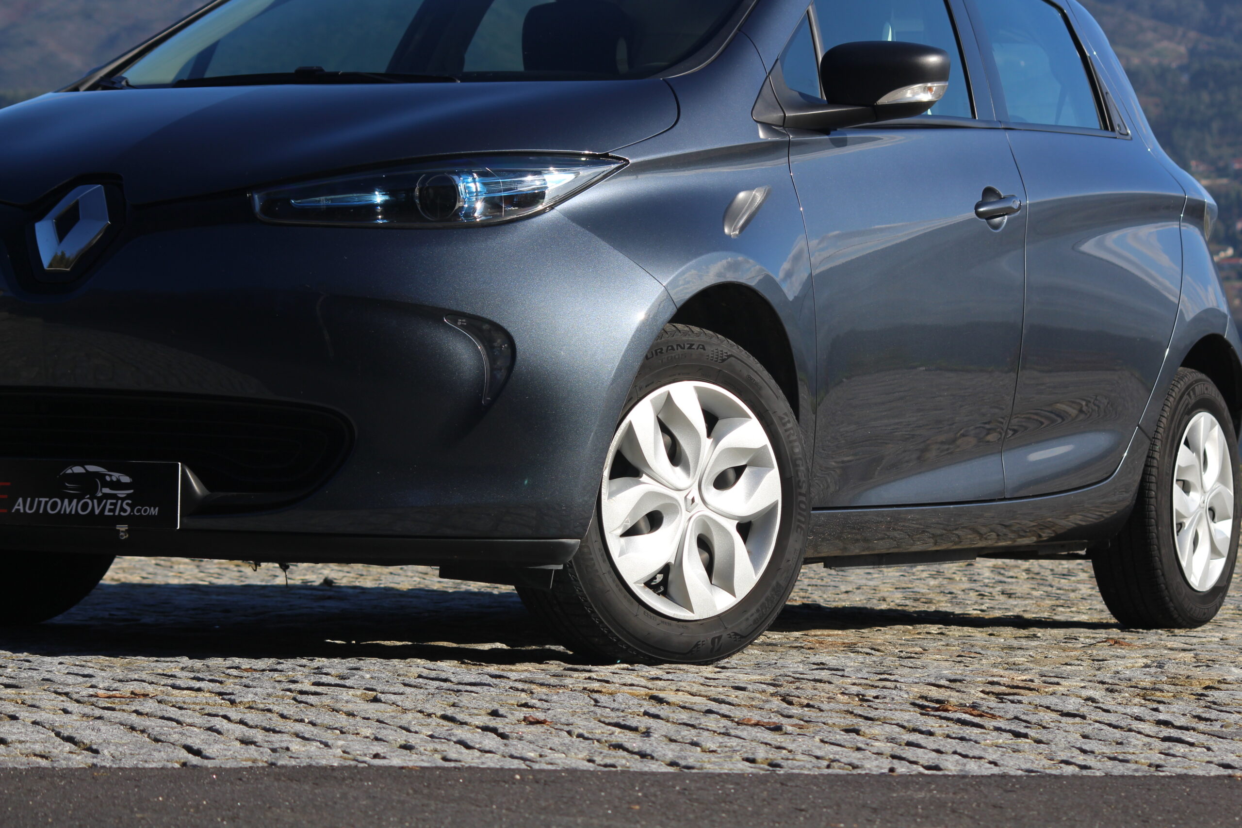 Renault Zoe Life 40 – JPE Automóveis
